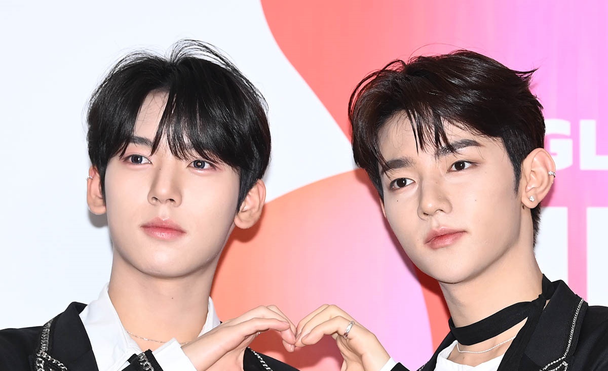 (Photo) Zerobaseone's Han Yu-jin and Zhang Hao - bongona